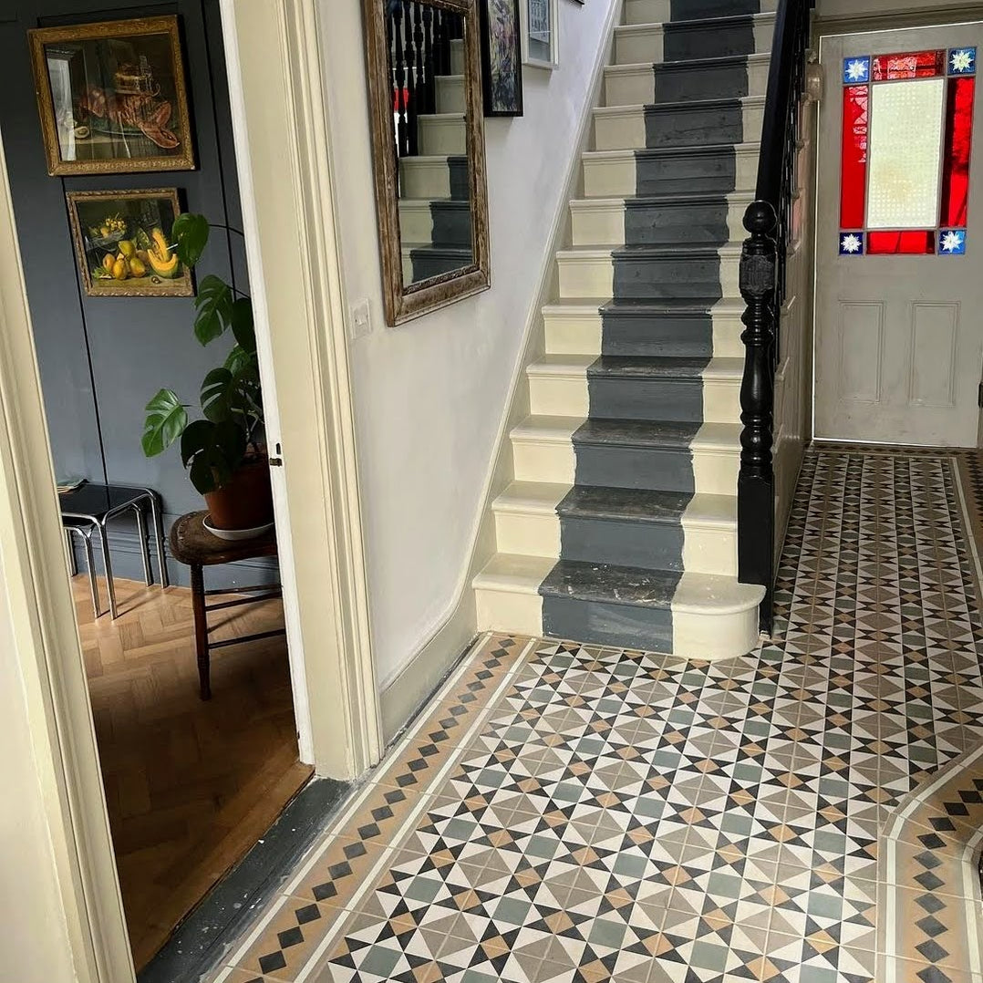 Banbury Manor Tiles Victorian Encaustic Tile Wall & Floor - 20cm x 20c — Your Tiles